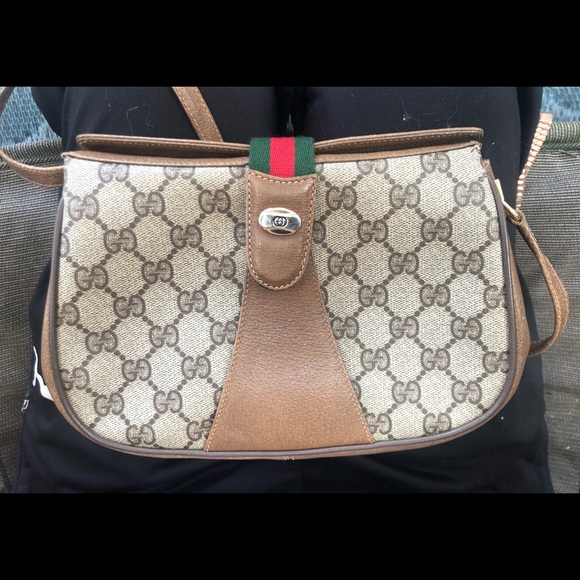 Gucci | Bags | Authentic Gucci Textured Leather Shoulder Bag | Poshmark